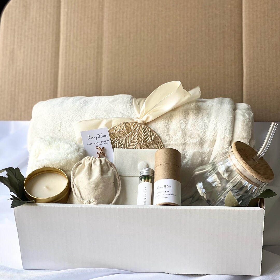 Cozy Gift Box for Her | Gift Set for Her Mom | Miss You | Gift for ...