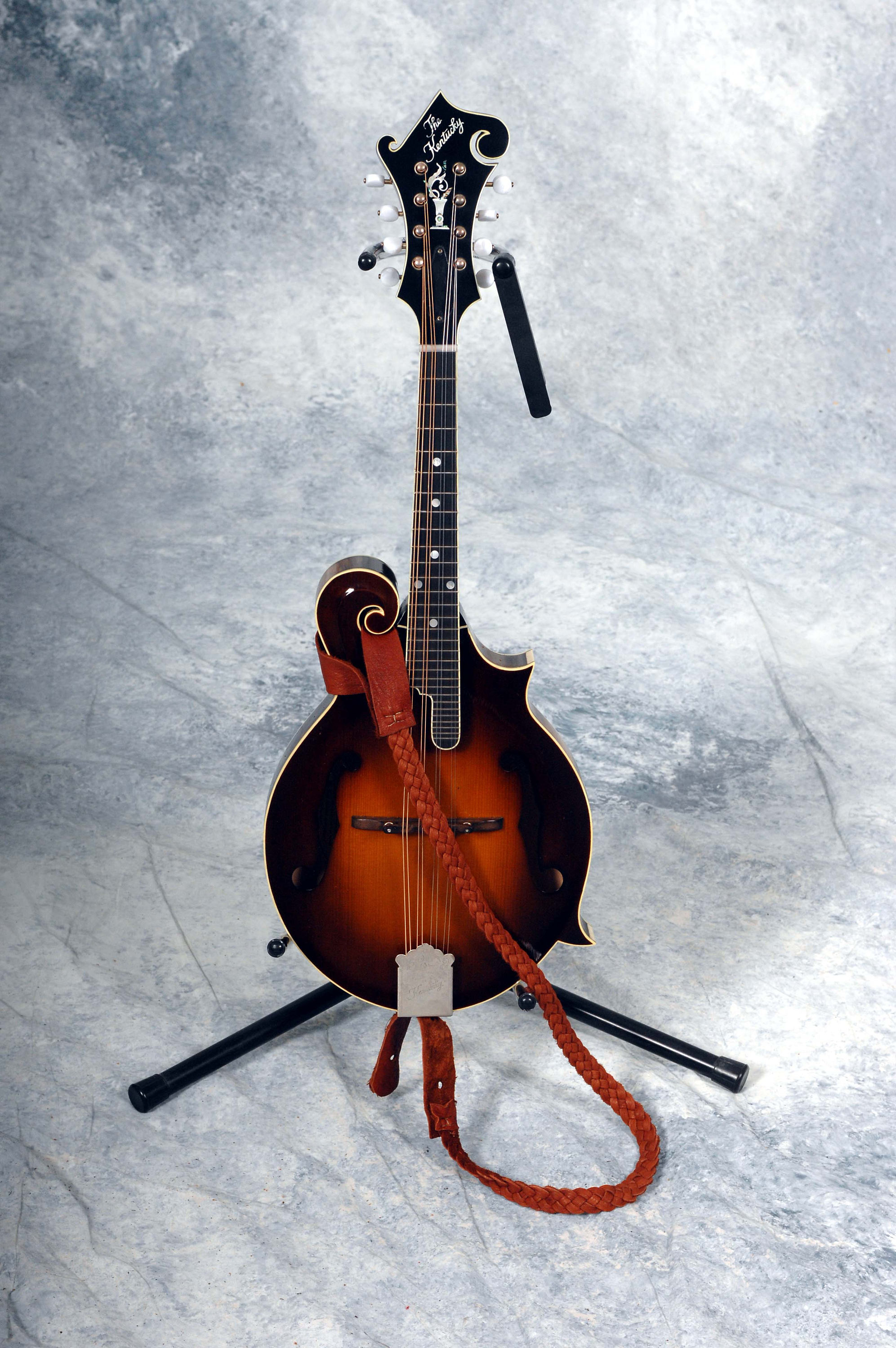 Lakota Leathers Flat Braided Elk Leather Mandolin Strap - Etsy