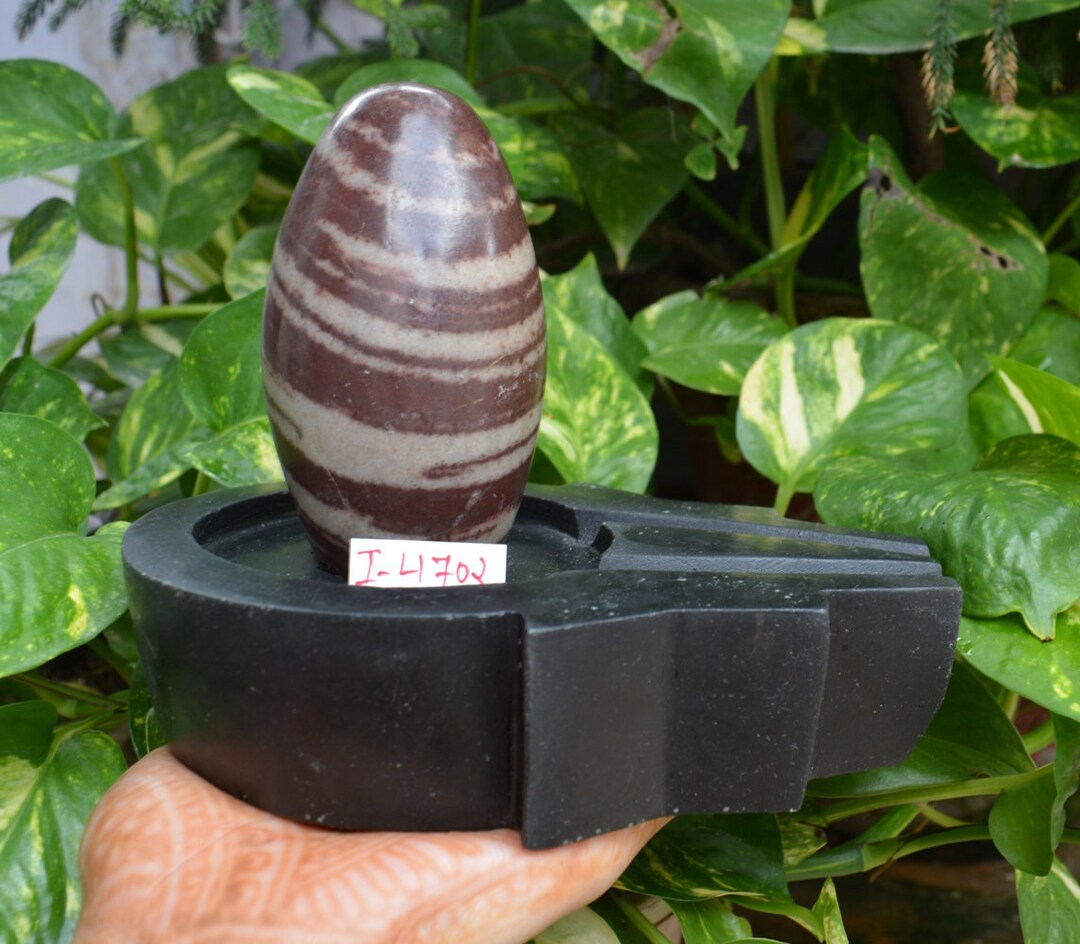 6 Handmade Black Stone Yoni Base With 4 Rare - Etsy