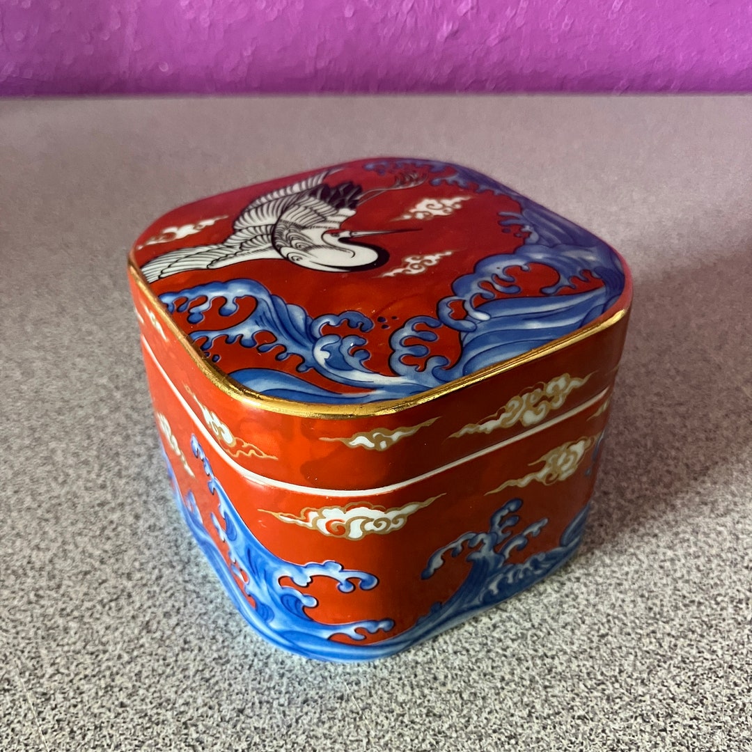 Takahashi Lidded Trinket Box Crane Bird Ocean Square Porcelain Red Blue ...