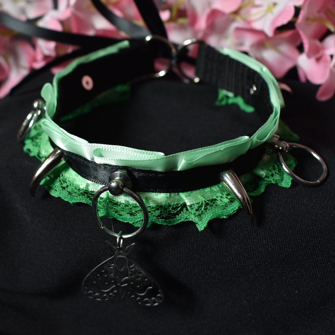 Made to Your Size / Green Spiked Moth Choker / Kitten Play Collar ...