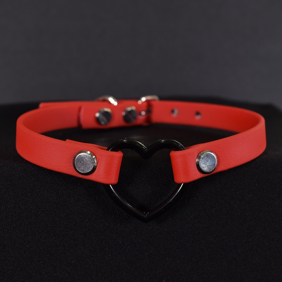 Made to Your Size / Biothane Red and Black Heart Choker / Kitten Play ...