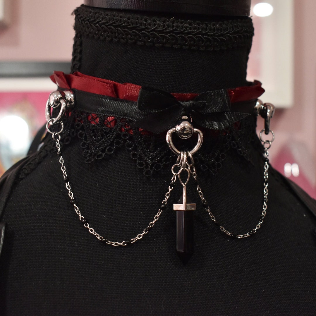 Made to Your Size / Vampire Red Lace Choker / Kitten Play Collar / Goth ...
