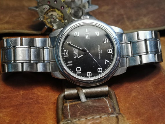 rare wristwatch casio quartz Original 50 meters -mtp … - Gem