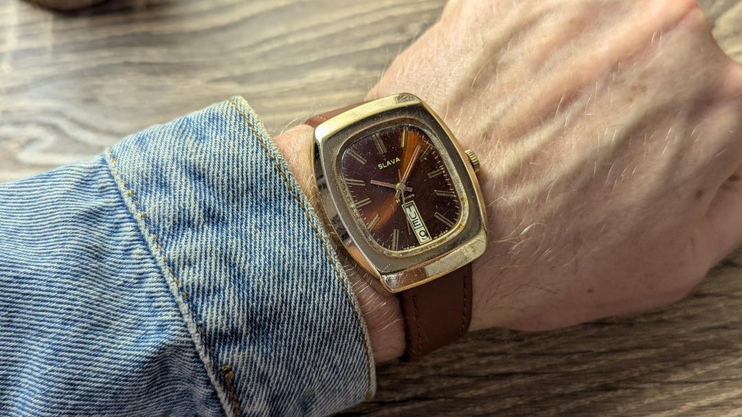 Soviet Vintage glory Refrigerator Watch SLAVA glory, Day and Date ...