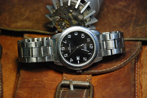 rare wristwatch casio quartz Original 50 meters -mtp … - Gem