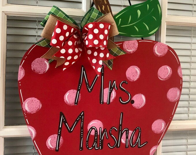 Apple Teacher Door Hanger, School Decor, Education Wreath, Apple, Books ...