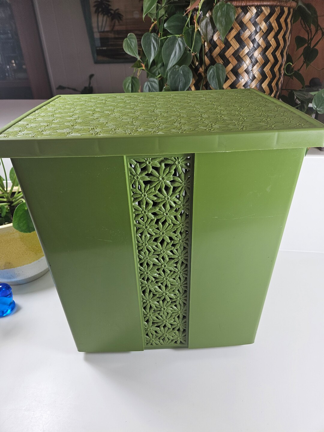 Vtg 60s-70s Small Hamper or Waste Bin, Avocado Green Floral // Fesco ...