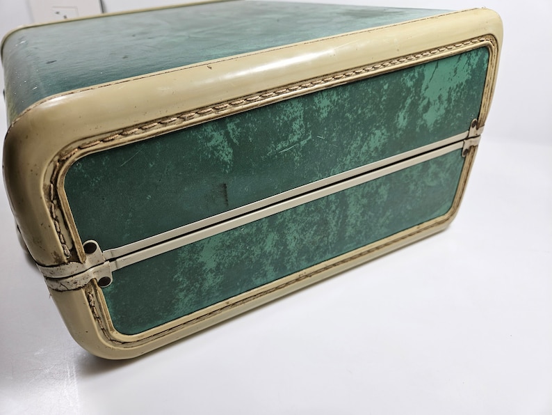 Vtg 1940s Green Samsonite Overnight Case, Small Suitcase // Shwayder ...