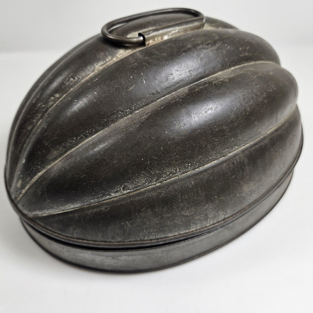 Tarnished Tin Steamed Pudding Mold, 8.25 X 6.25 X 4 Inches - Etsy