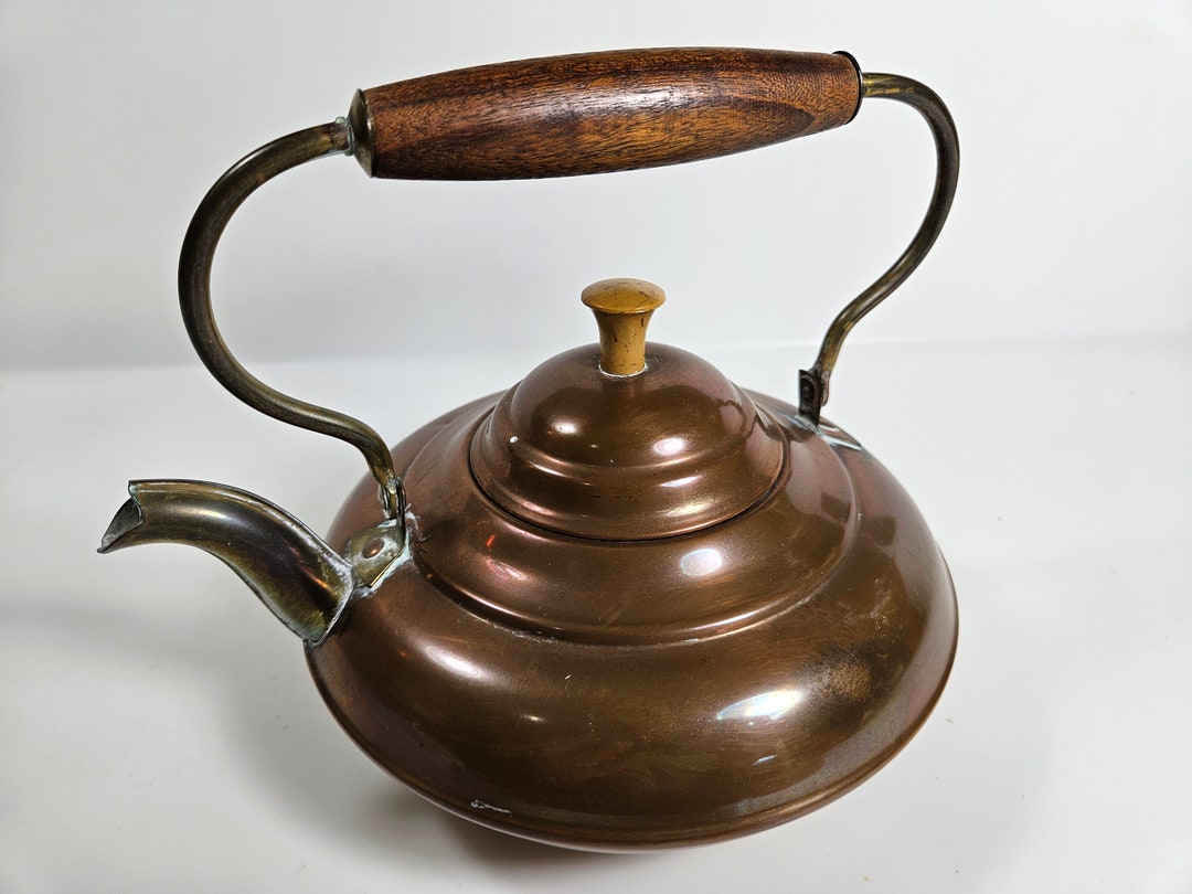 Vtg Small Copper Kettle, Made in Holland // Brass and Wood Handle - Etsy