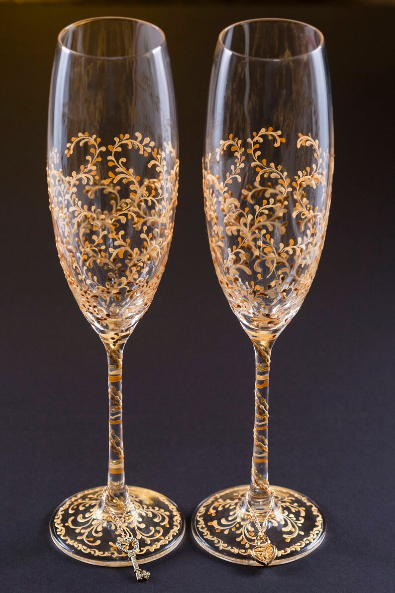 Engraving Gold Wedding Set Champagne Glasses With Key and Lock - Etsy
