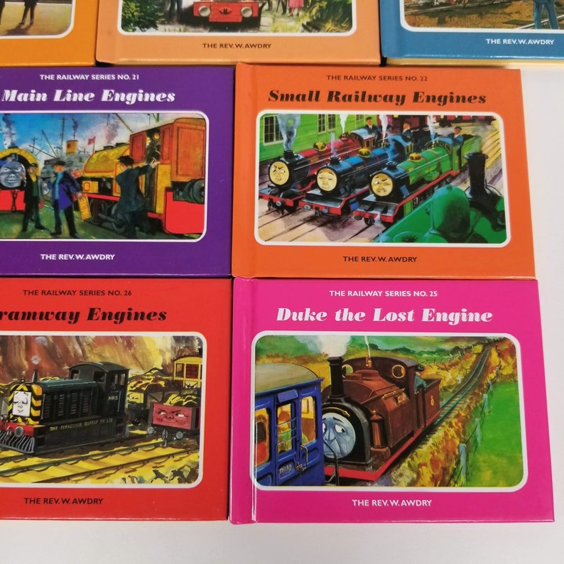 Thomas the Train RAILWAY SERIES Book Lot: Vol 1-8, 10, 11, 17, 18, 20 ...