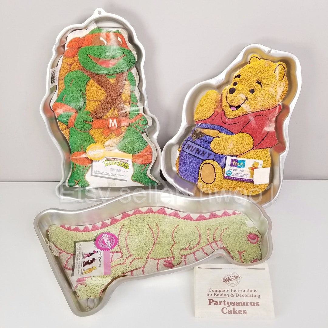 Vintage Wilton Cake Pans 1989 TMNT Turtle Michelangelo | Pooh | 1987 ...