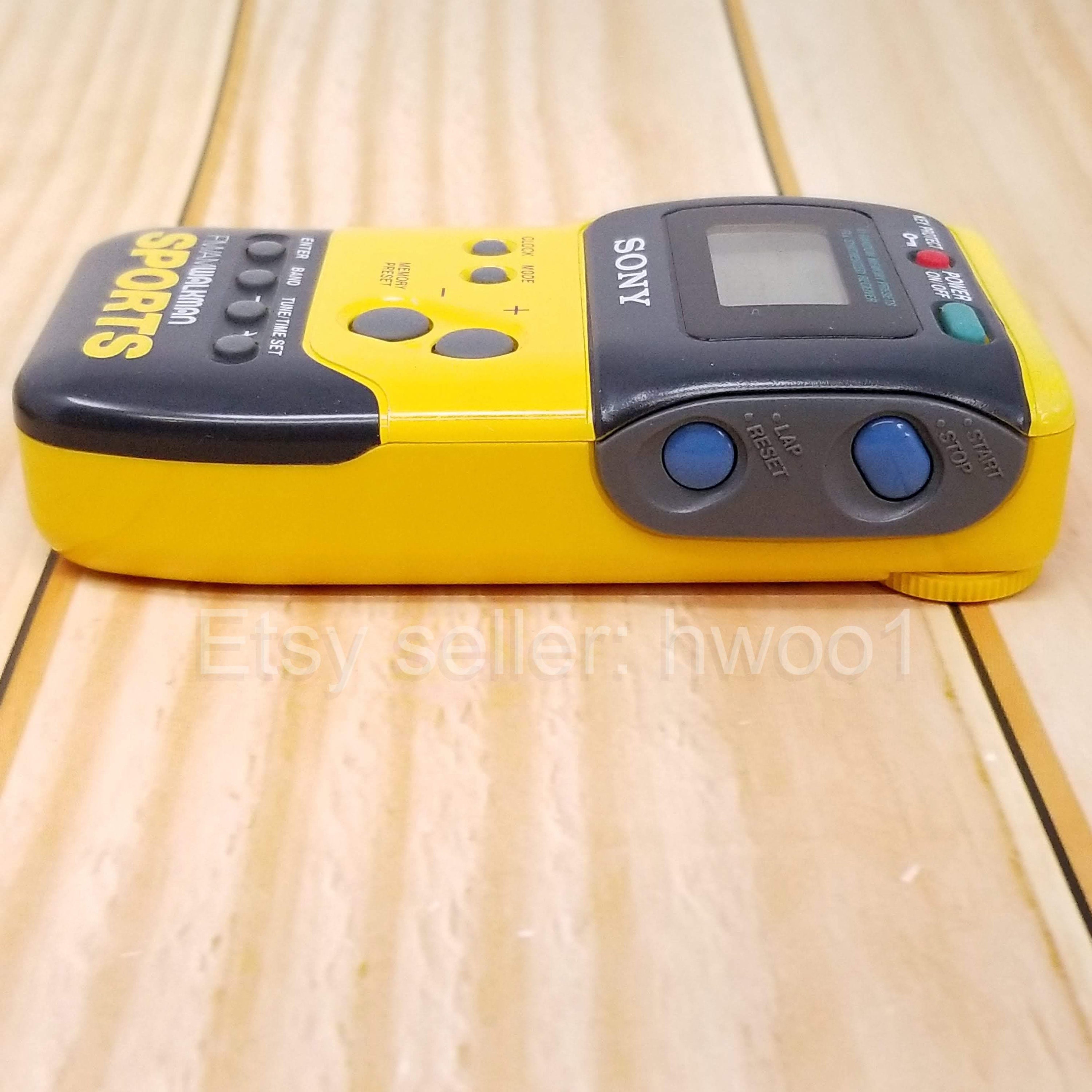 Sony Walkman Sports SRF-M70 Fm/am Radio Clock Stopwatch Water Resistant ...
