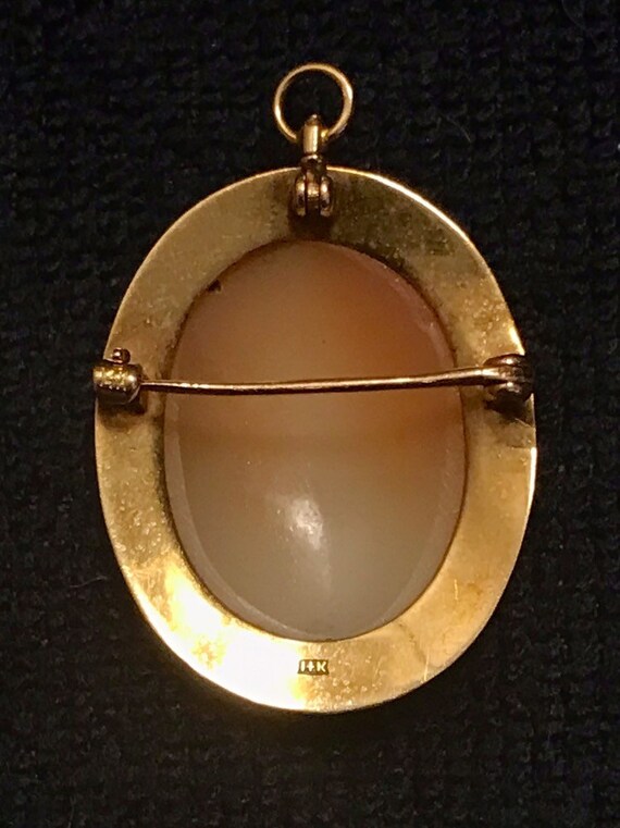 Vintage 14k Gold Cameo Pin, Beautiful Metalwork and D… - Gem Vintage 14k Gold Cameo Pin, Beautiful Metalwork and D… - Gem