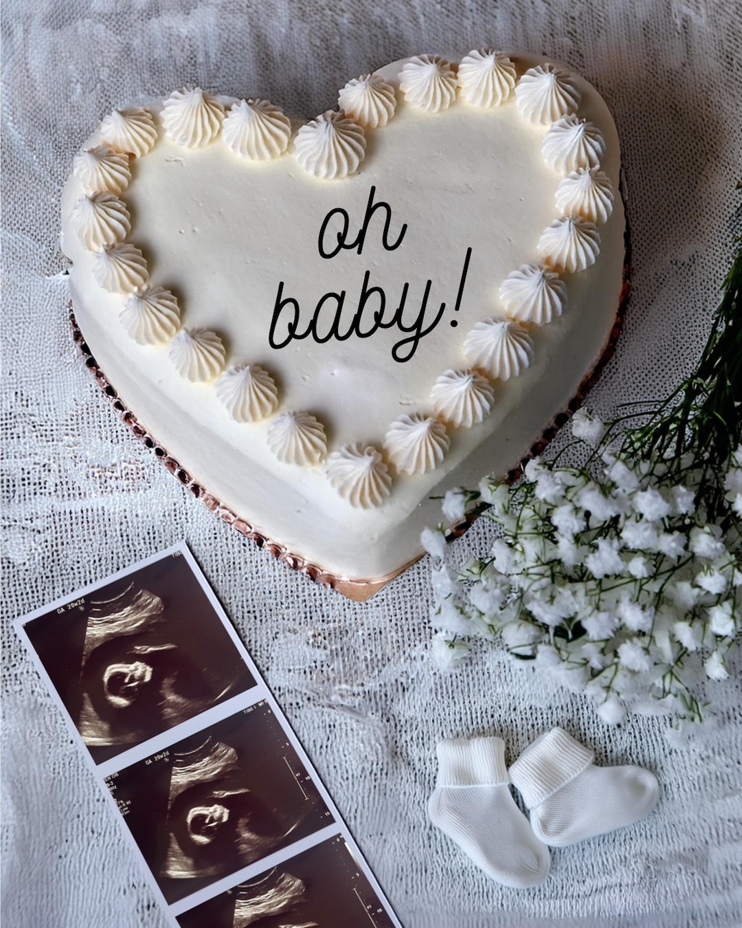EDITABLE Vintage Heart Cake Pregnancy Announcement | Vintage Pregnancy ...
