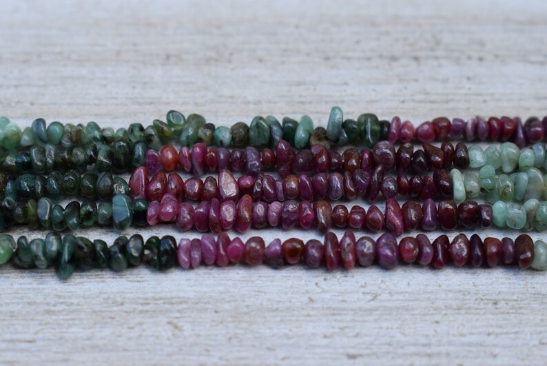 Mixed Ruby and Emerald Chips / Beads Natural Gemstone Chips | Etsy