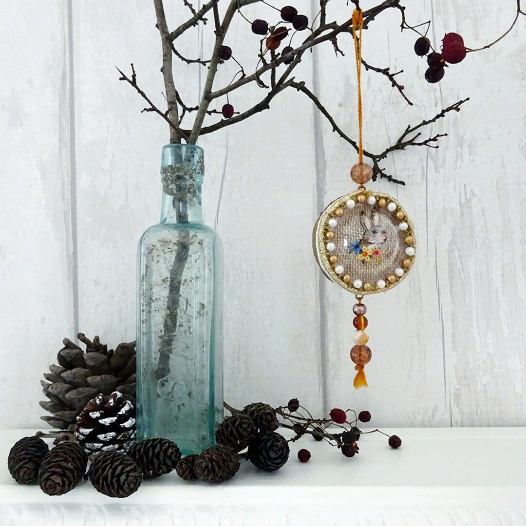 Primrose the Rabbit - A Decorative Embroidered Trinket - Etsy