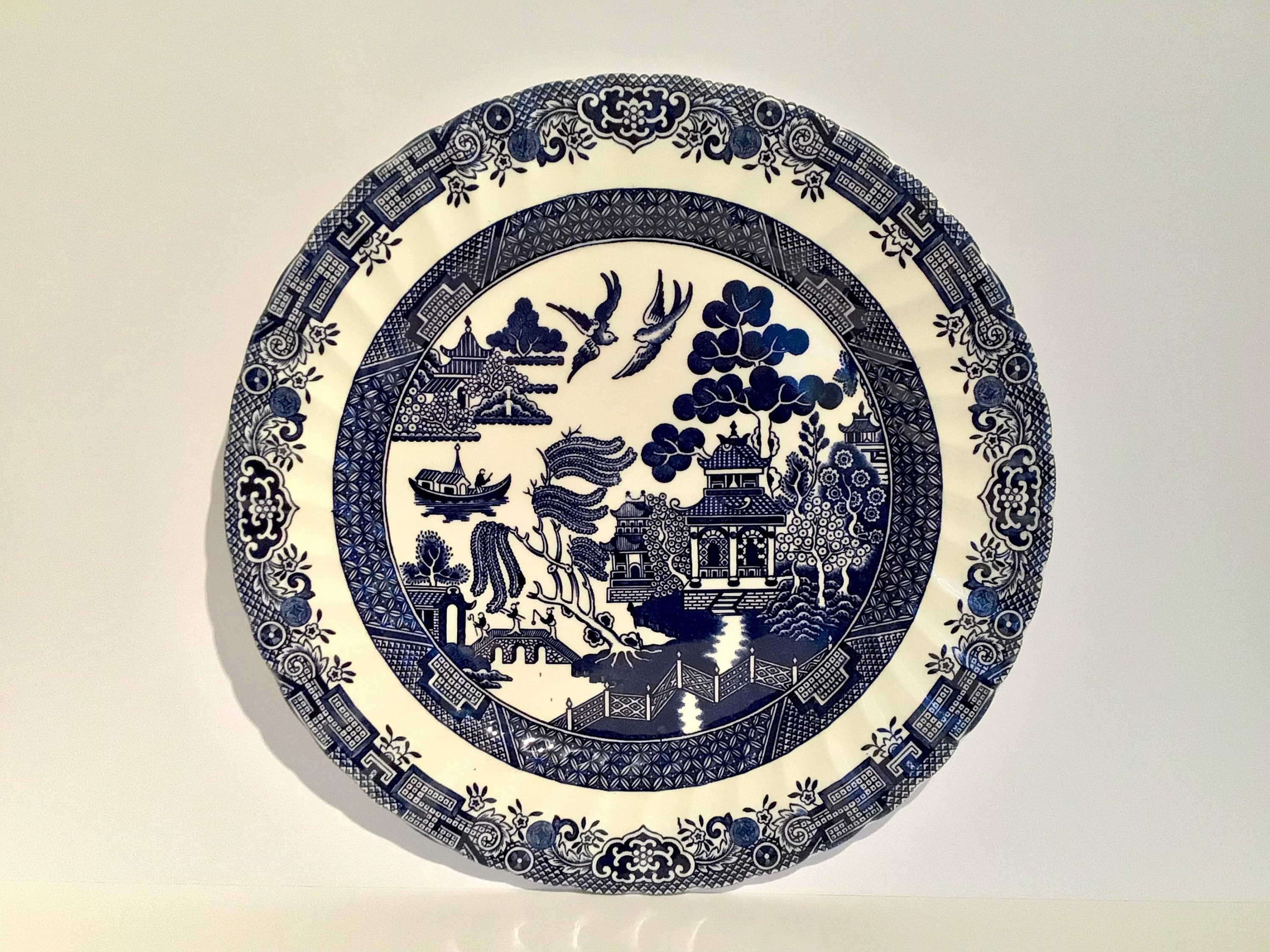 Large Willow Pattern Plate, Crown Clarence 12 Inch Blue White China ...