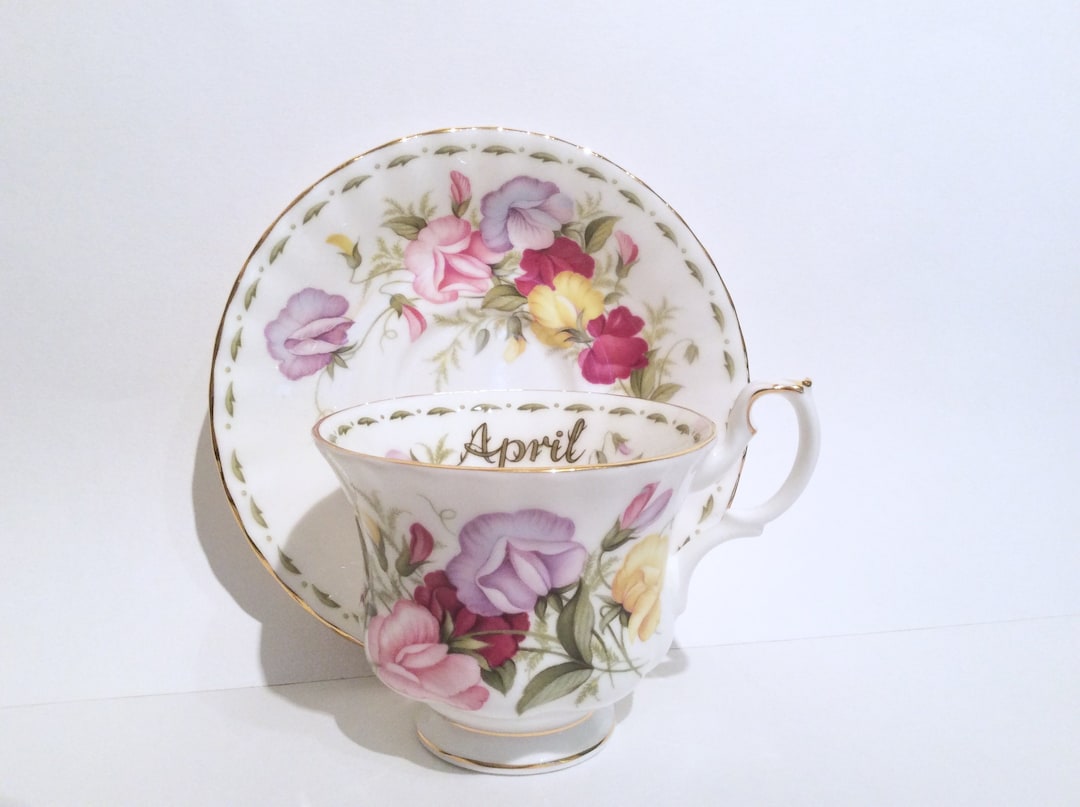 Royal Albert Flower of the Month, Royal Albert April Cup, Royal Albert ...