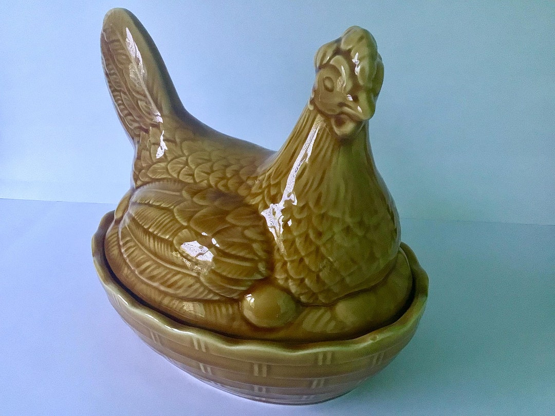 Sadler Brown China Hen on Nest, Light Brown Ceramic Hen Egg Holder ...