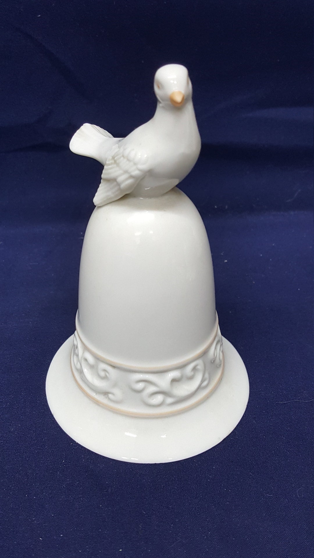 1981 Dove Bell From Avon the Tapestry Collection 5" Tall - Etsy UK