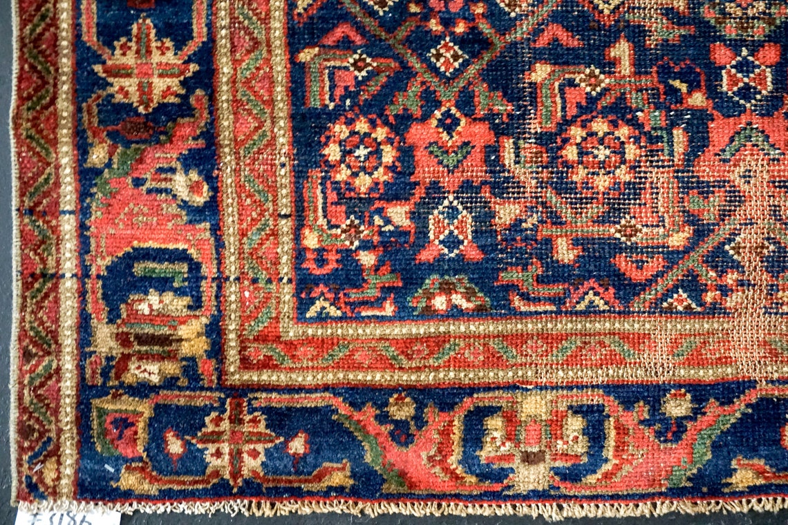 4 X 66 Vintage Carpet Blue Red and Green 70s - Etsy