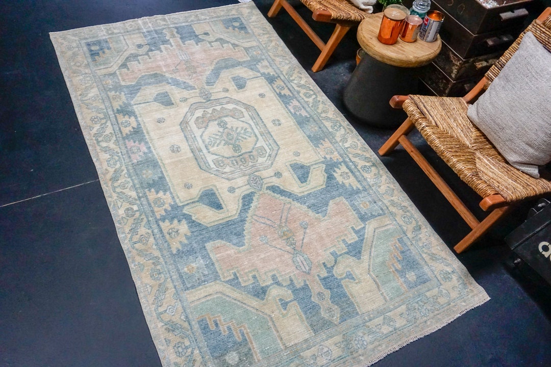 4’2 X 7’10 Classic Vintage Rug Green, Blue & Pink SB - Etsy