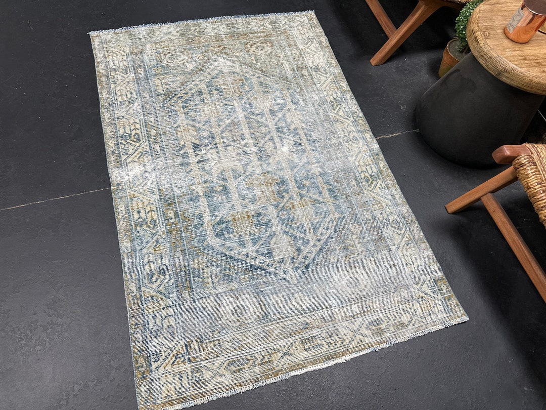 3’3 X 4’10 Classic Antique Rug Muted Denim Blue, Camel & Bone - Etsy