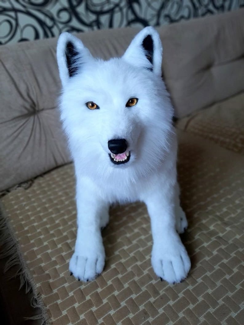Arctic wolf plush - ladegalternative