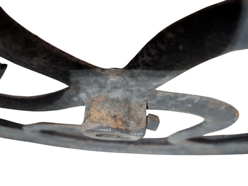 Antique Cast Iron Hand Crank Flywheel Pulley Wheel - 21 Inch Diameter ...