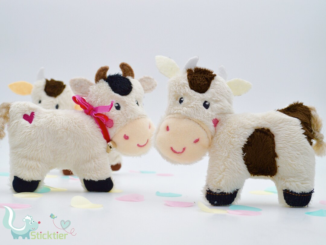 ITH Embroidery File Cow Milla, Set of 2 Cows, File for the 16x26 ...