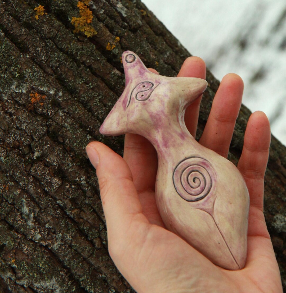 Ceramic Goddess Statue, Female Shaman Sculpture, Psychotherapy and Sand ...