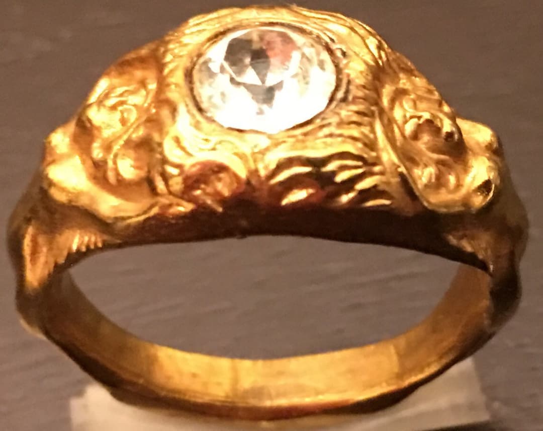 Venus Goddess of Love & Luck Vintage Ring With 1 Carat Egyptian Sun ...