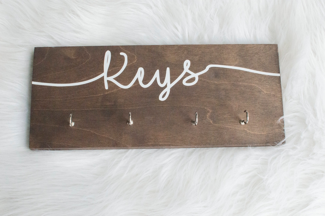 Wooden Key Holder // Entryway Key Sign - Etsy