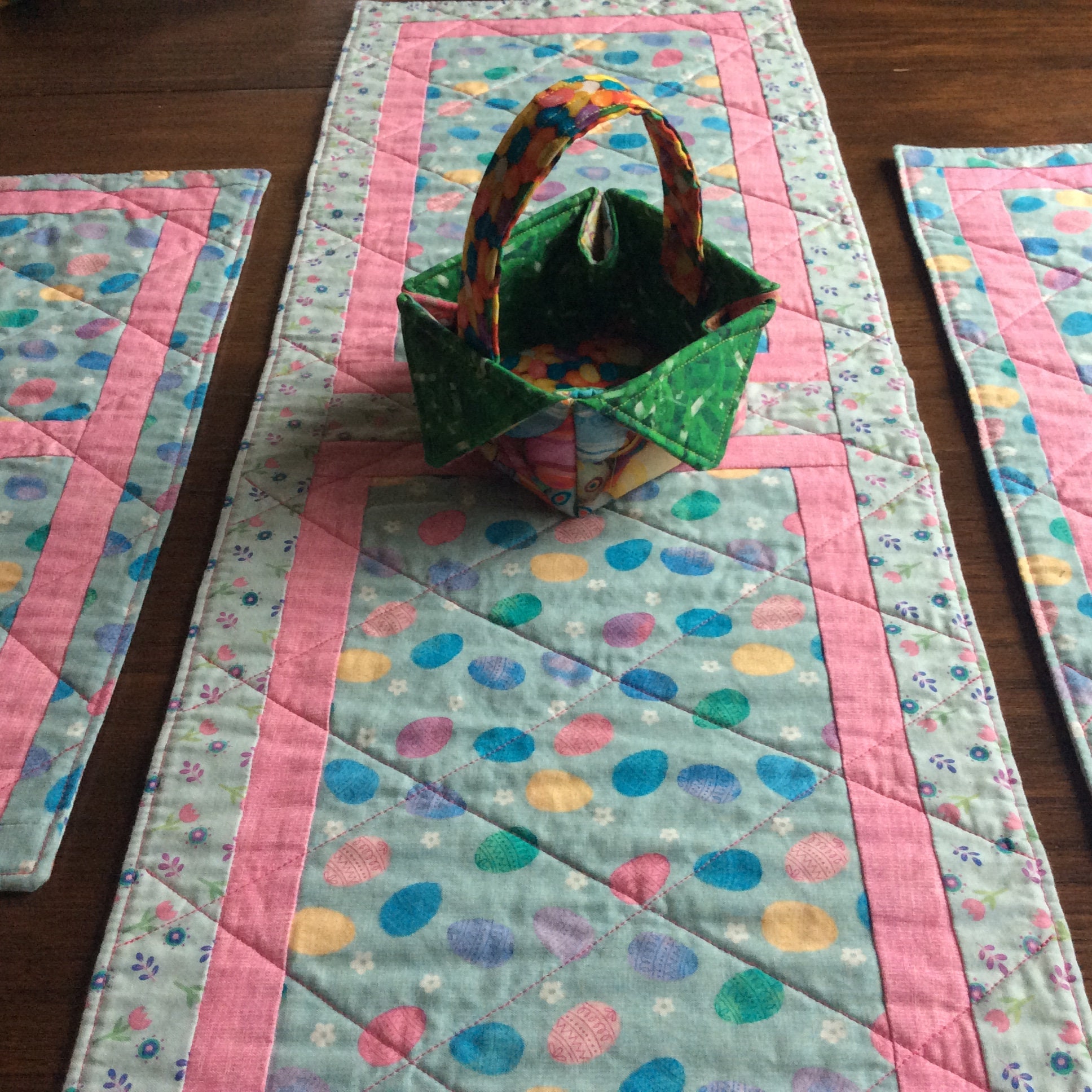 Easter table runner/placemat set - Etsy España