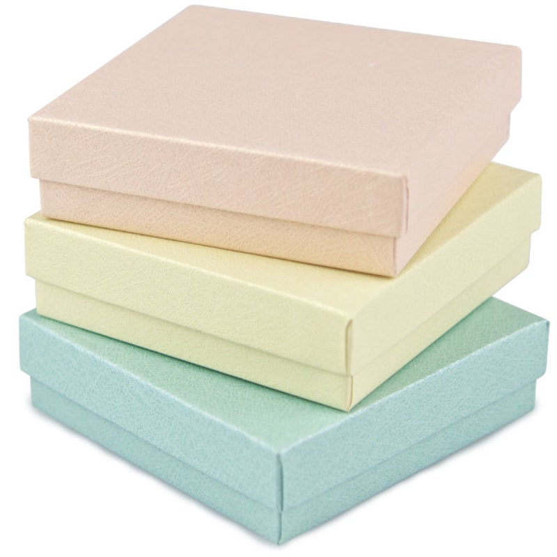 Small Gift Boxes - 60+ Gift Ideas for 2025