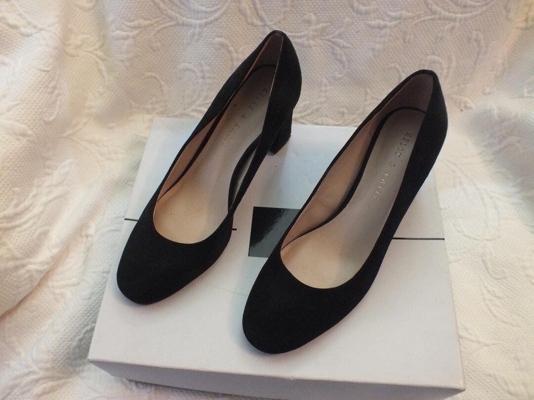 Classic Black Faux Suede Pumps Rounded Toe Size 8M - Etsy