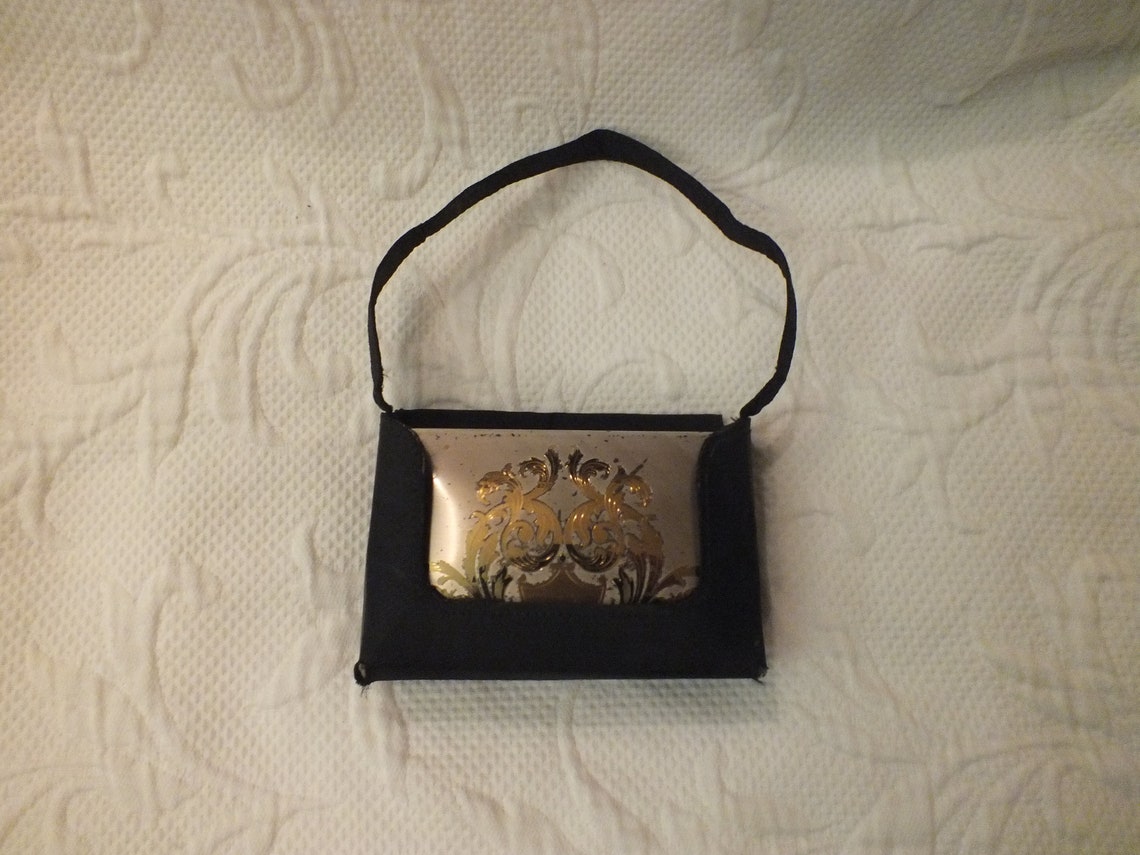 Vintage 1940's Makeup Compact by Elgin American - Silver Gold, Large ...