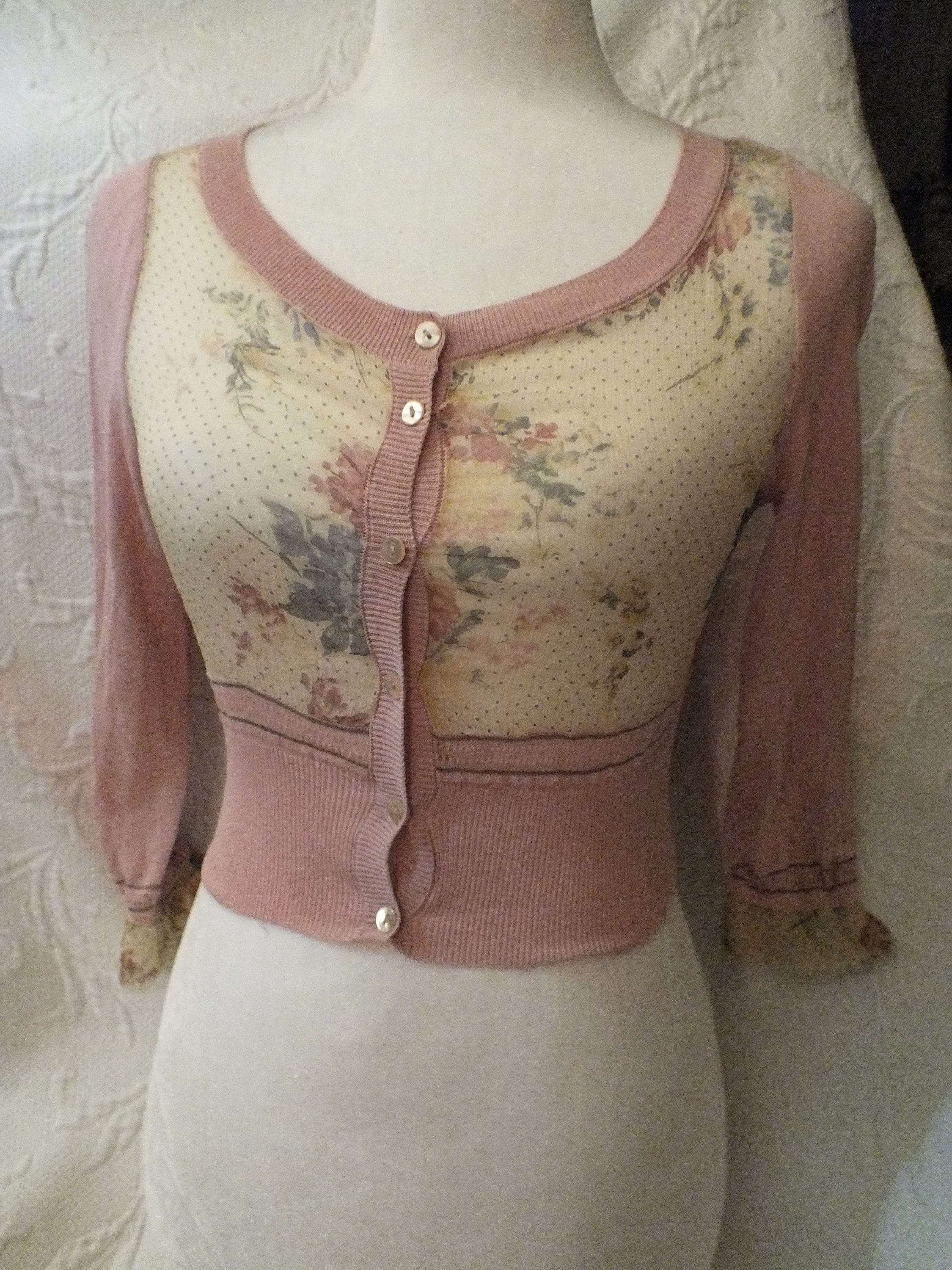 Vintage Red Valentino Feminine Pink Floral Sweater With Lace Detail ...
