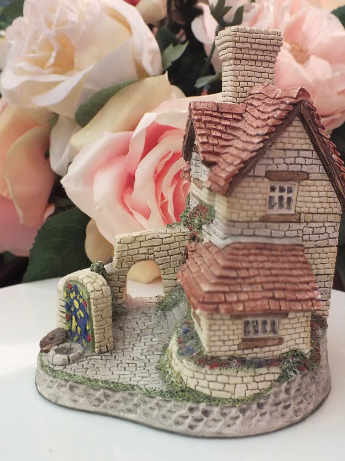 Miniature English Cottage St. Anne's Well by British Traditions - Etsy
