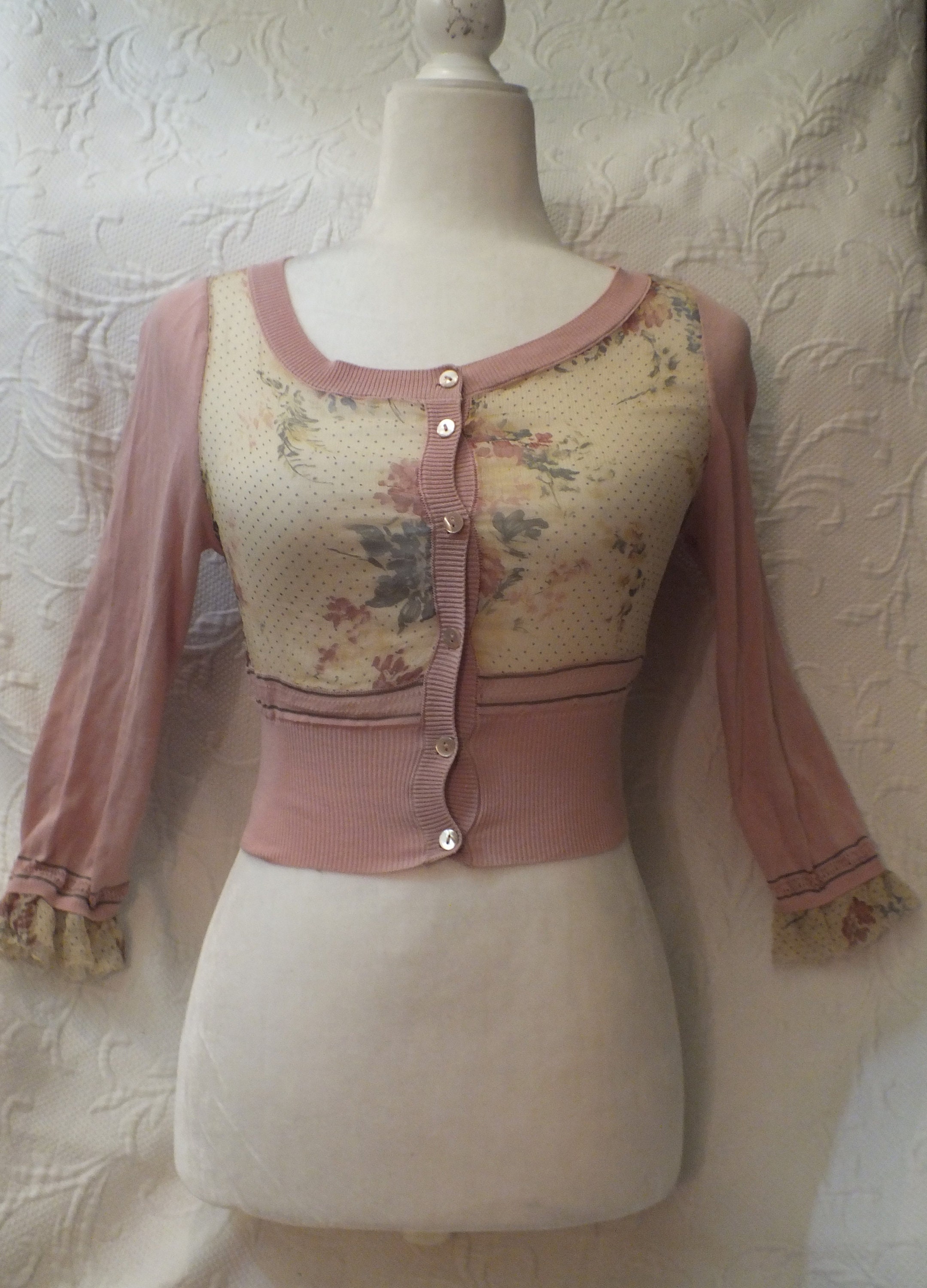 Vintage Red Valentino Feminine Pink Floral Sweater With Lace Detail ...