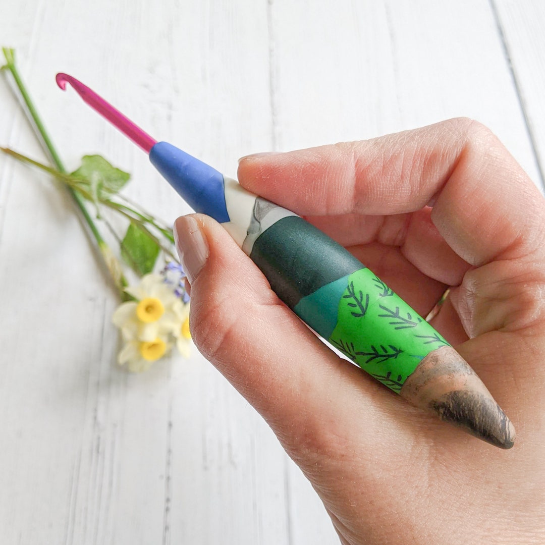 Mountain Scene Ellipse Crochet Hook Various Sizes - Etsy