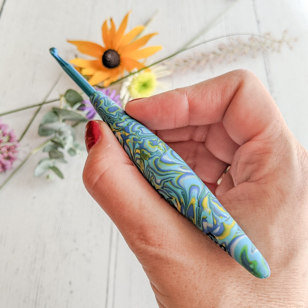Ellipse Crochet Hook Size 5mm US Size H, Polymer Clay fimo Covered ...