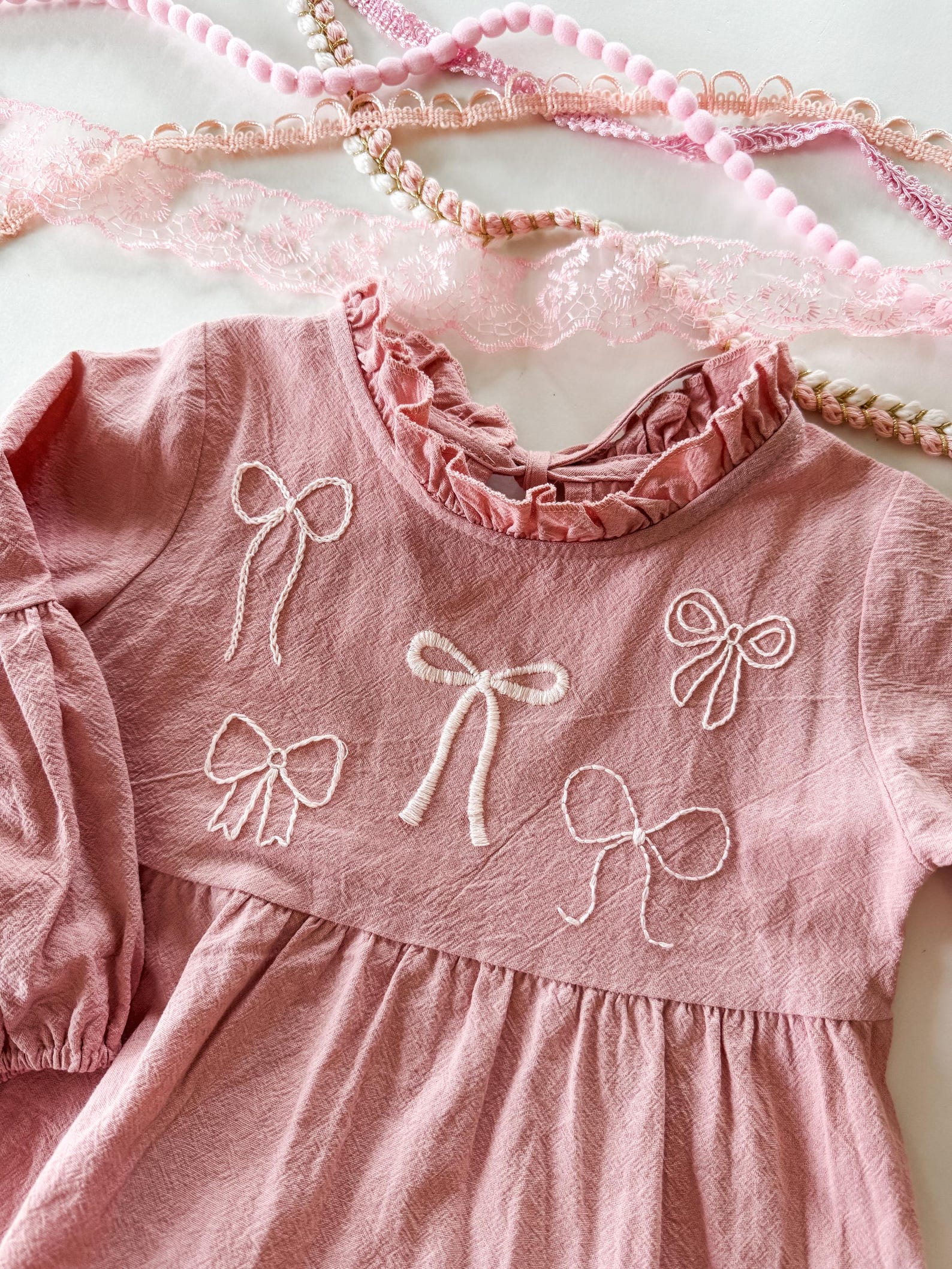 Bows Stick and Stitch Embroidery Designs - Embroidered Clothing ...