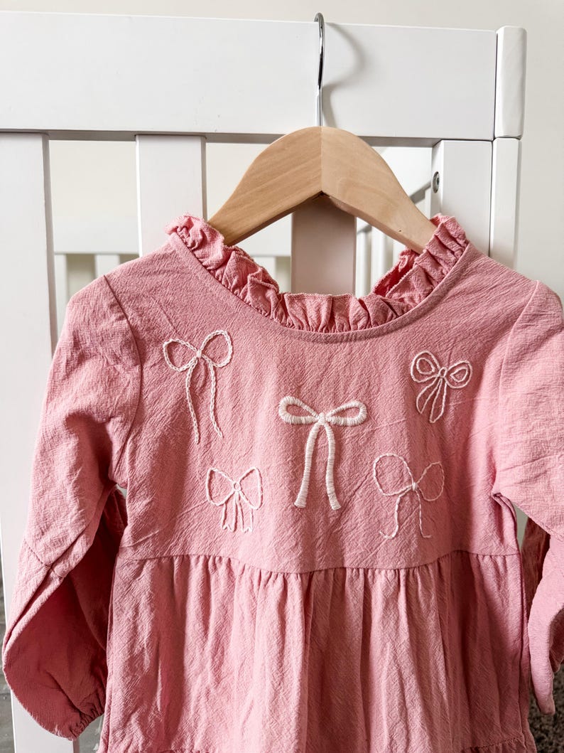 Bows Stick and Stitch Embroidery Designs - Embroidered Clothing ...