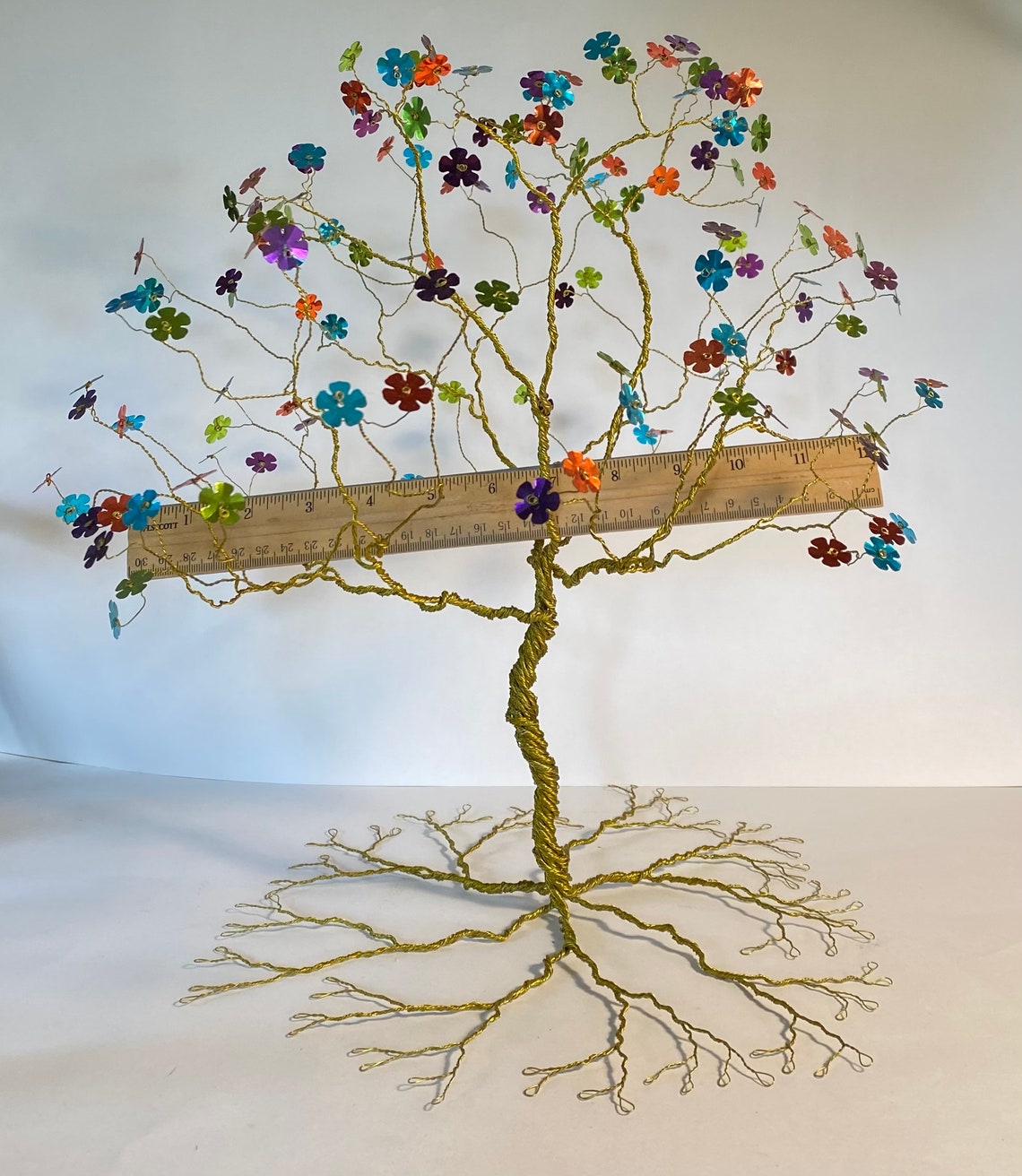 Golden Wire Tree Sculpture With Flowers - Etsy