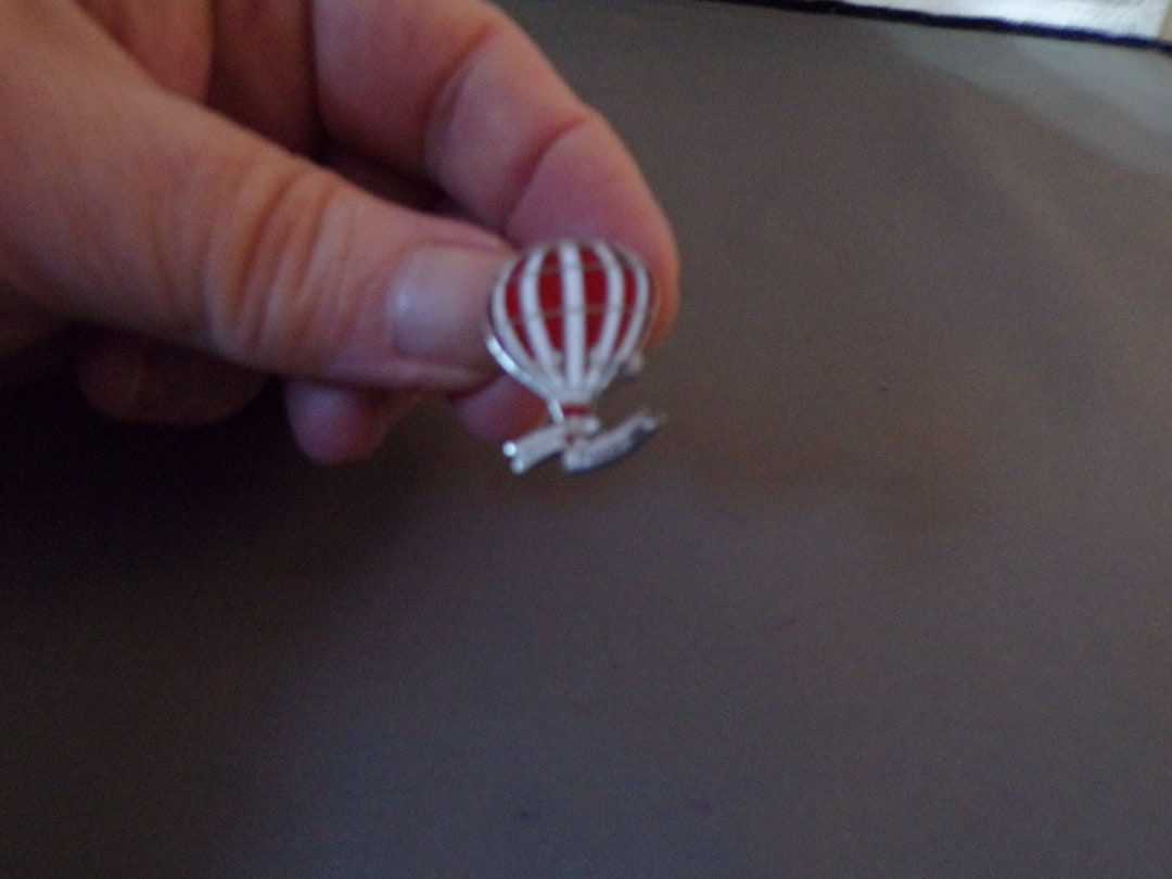 Red and White Striped Hot Air Balloon Lapel Pin - Etsy