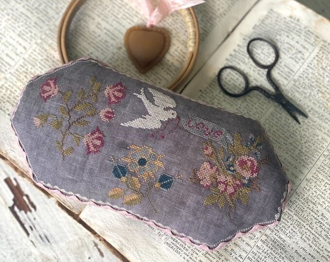 STACY NASH PRIMITIVES "let Love Grow Pinkeep" • Counted Cross Stitch ...